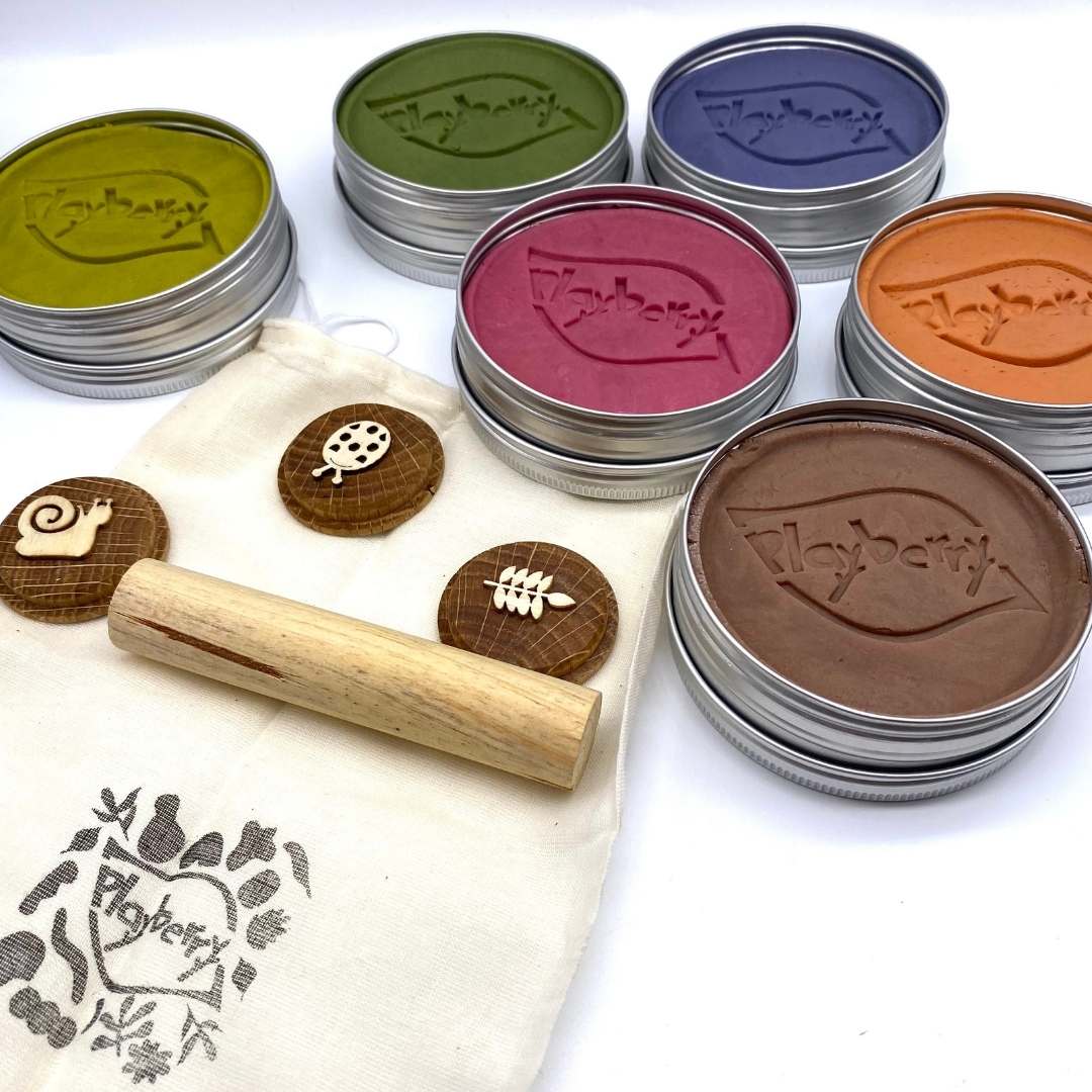WOODEN BUG STAMPS DOUGH KIT - Sensory play for little nature lovers!